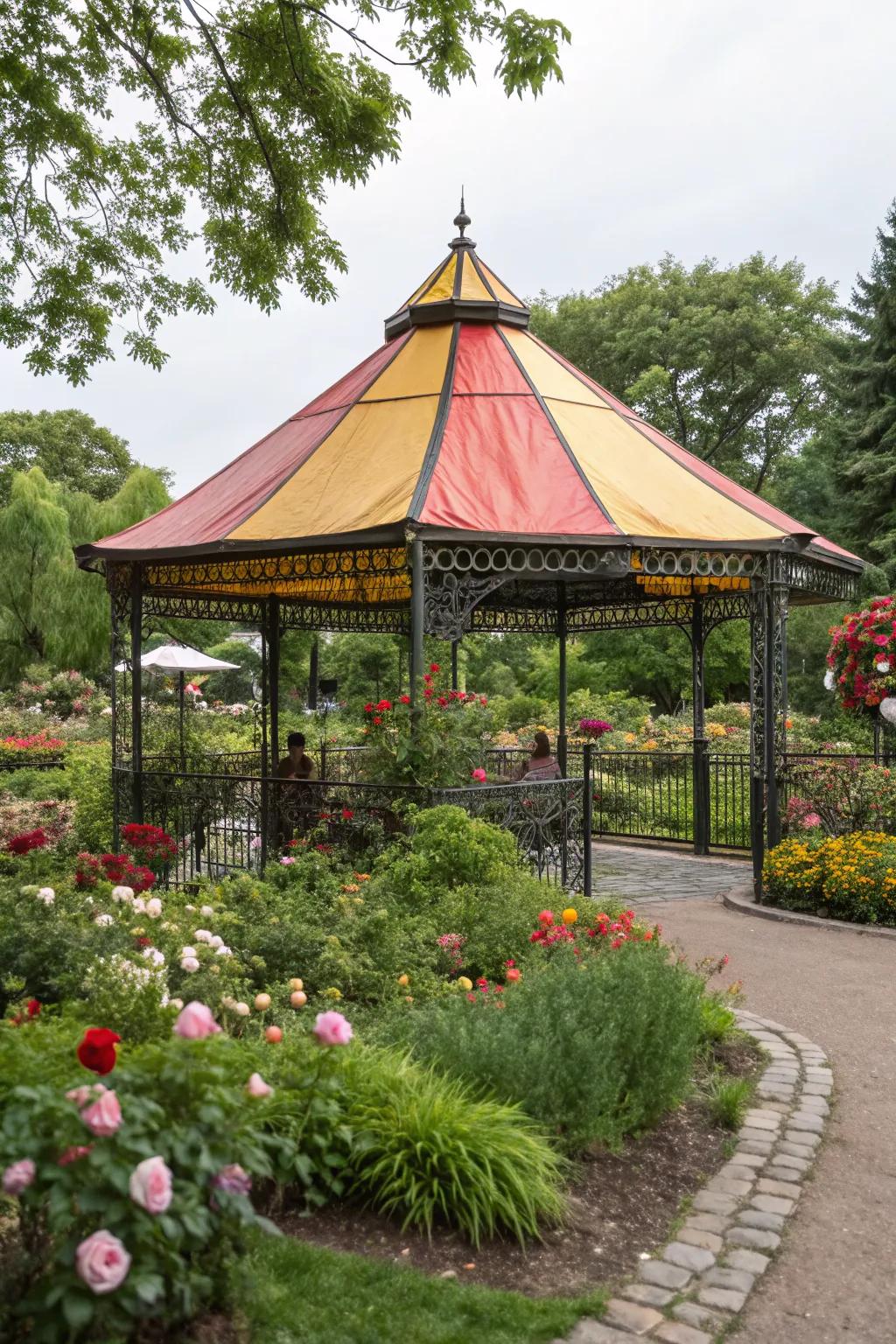 21+ Creative DIY Gazebo Roof Ideas - Garden.eco