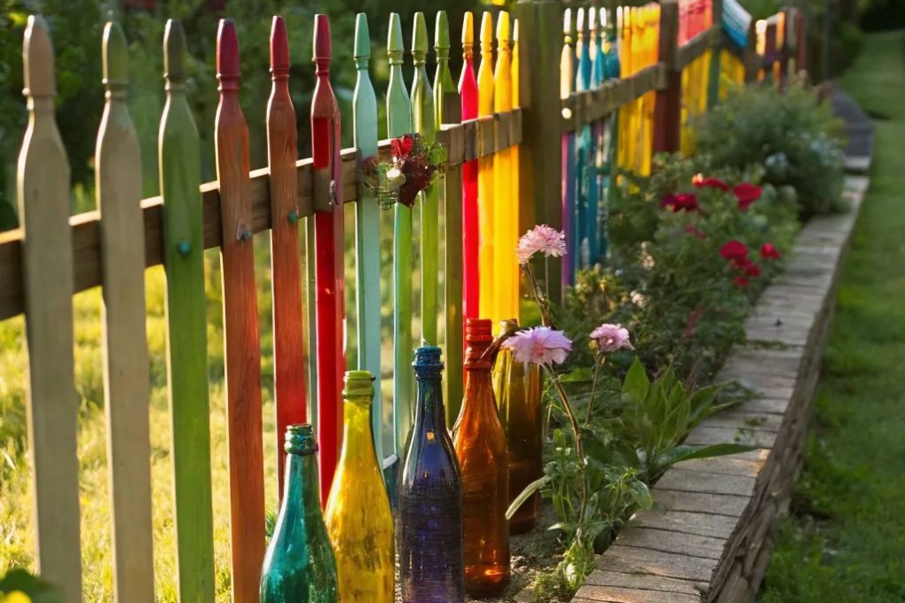 18+ Charming Simple Wood Fence Design Ideas