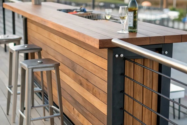 6+ Chic Deck Railing Bar Top Ideas