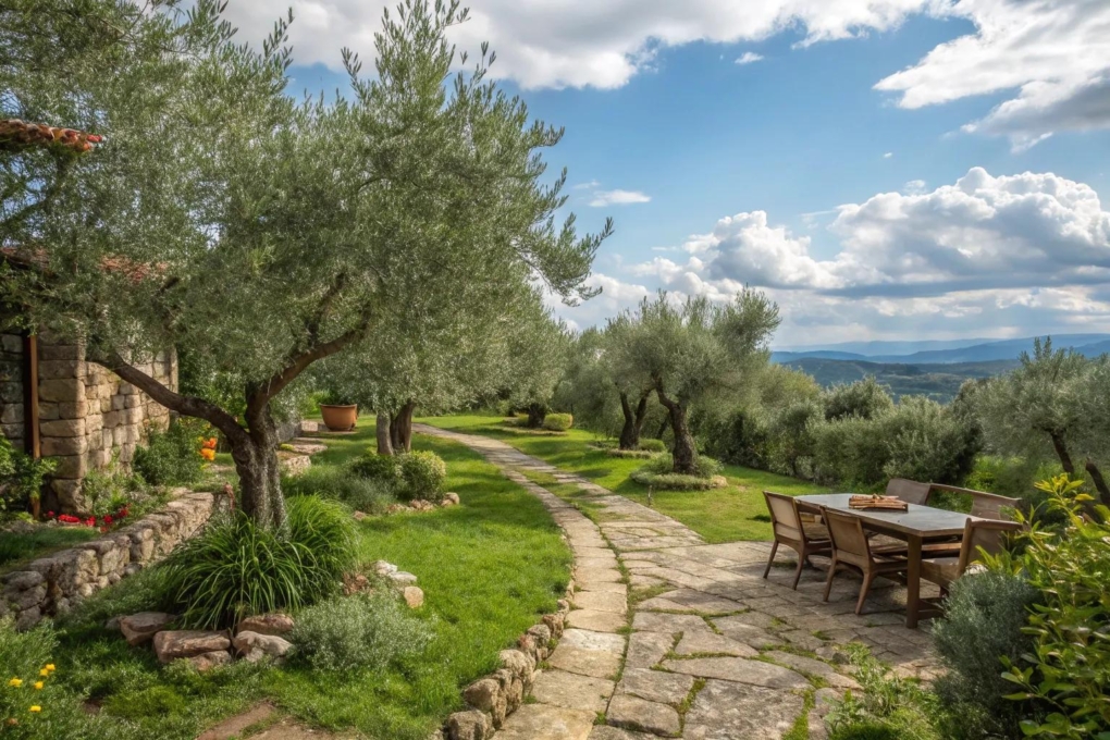 18+ Inspiring Pine Tree Landscape Ideas