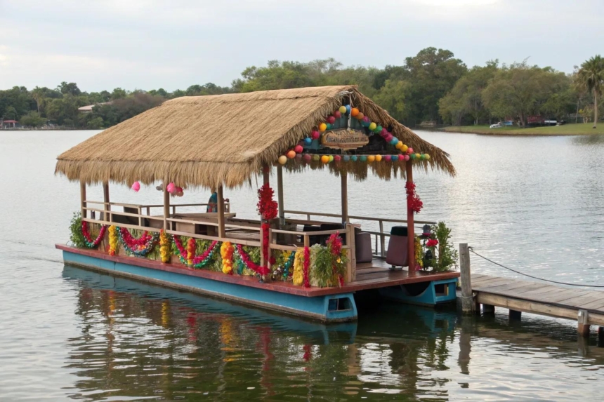 14+ Creative Tiki Pontoon Boat Ideas