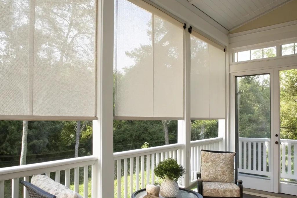 8+ Stylish Screened Porch Window Covering Ideas